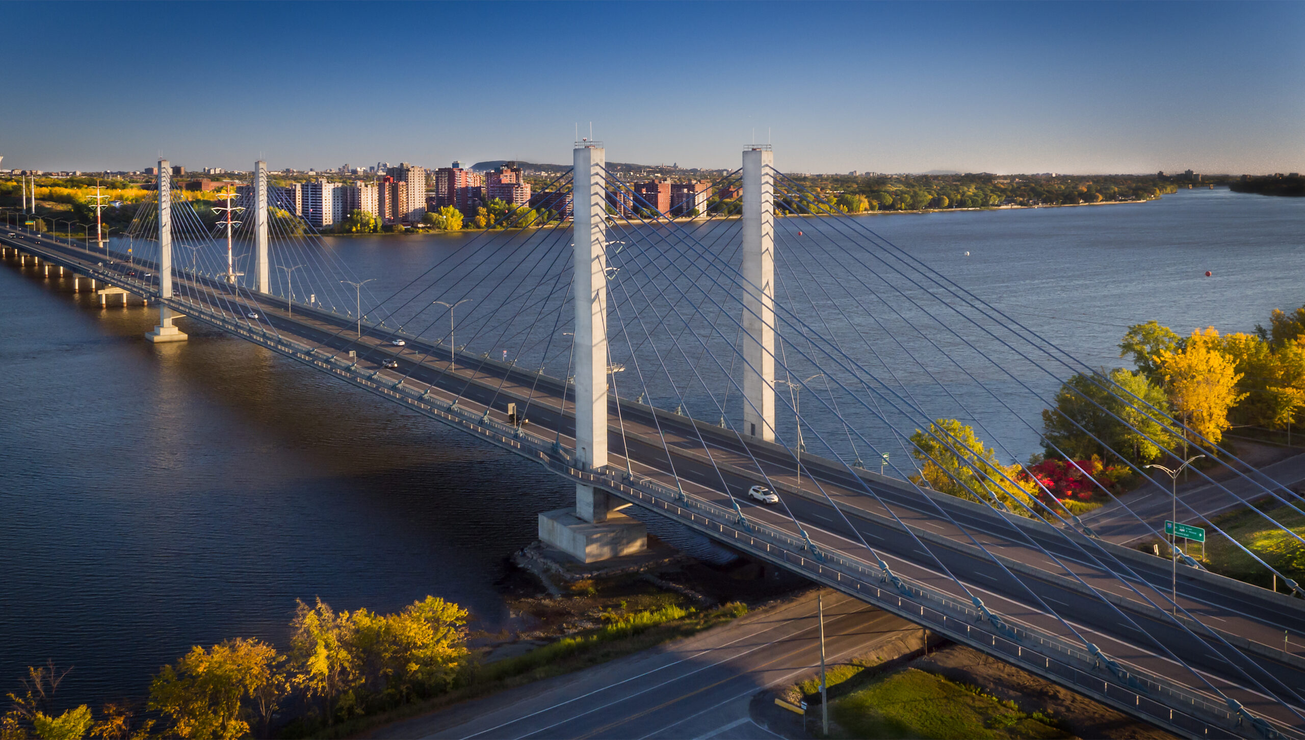 Olivier-Charbonneau Bridge - Montréal, Québec - SYSTRA IBT