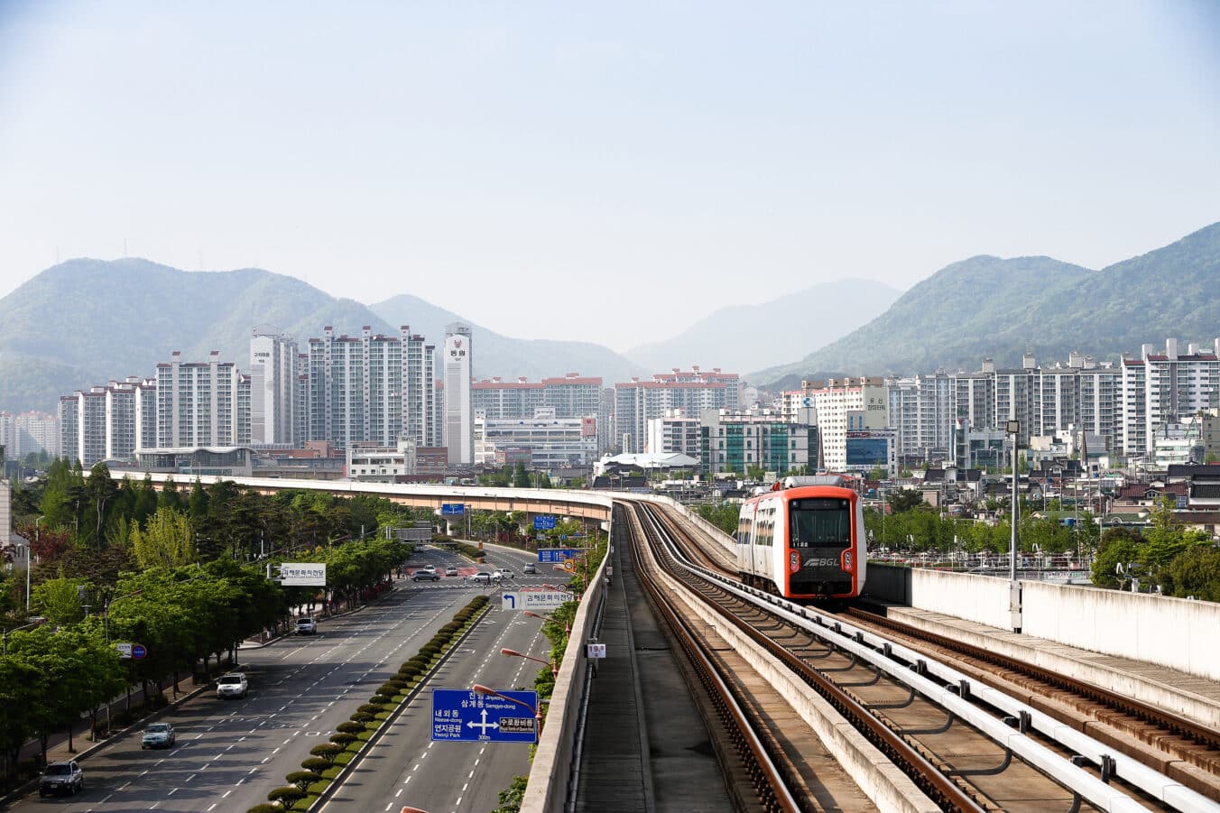 Busan-Gimhae LRT - SYSTRA Korea