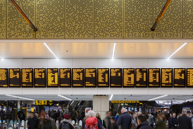Leeds Train Station - Transport Architecture - SYSTRA UK