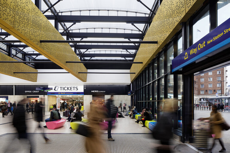 Leeds Train Station - Transport Architecture - SYSTRA UK