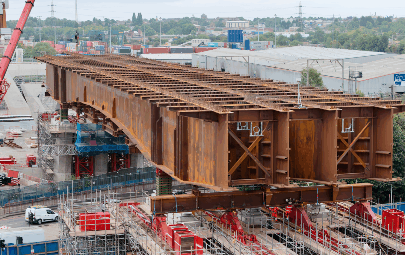 Huge Mott MacDonald SYSTRA Design Joint Venture (DJV) designed bridge ...