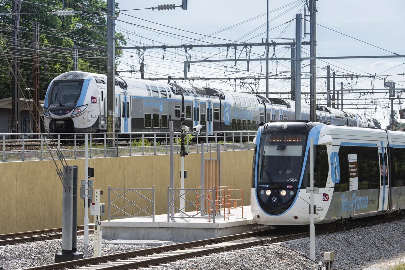 Inauguration of a new tram-train in the Greater Paris region - Group